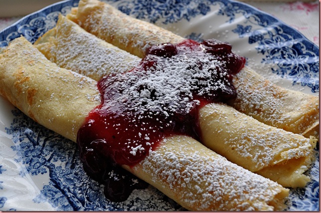 Tuffet: Swedish Crepes